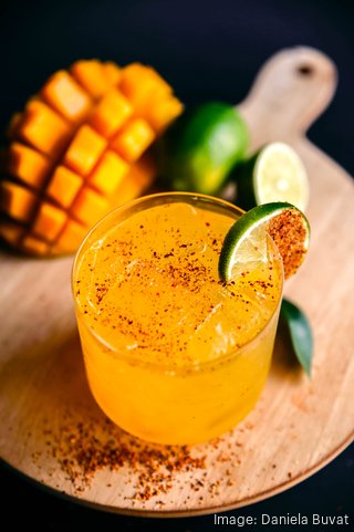 Tii Cup's 10th location brings spiked boba to Uptown Minneapolis ...