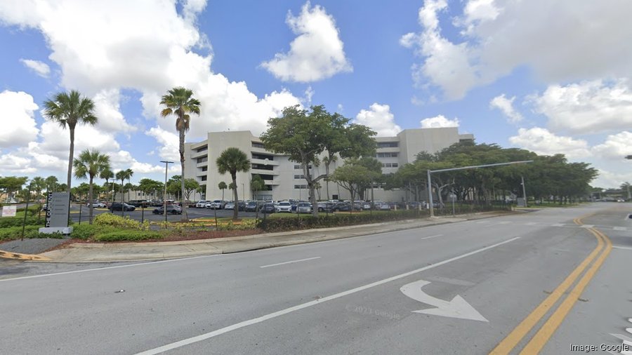 Miami Dade Gov Building