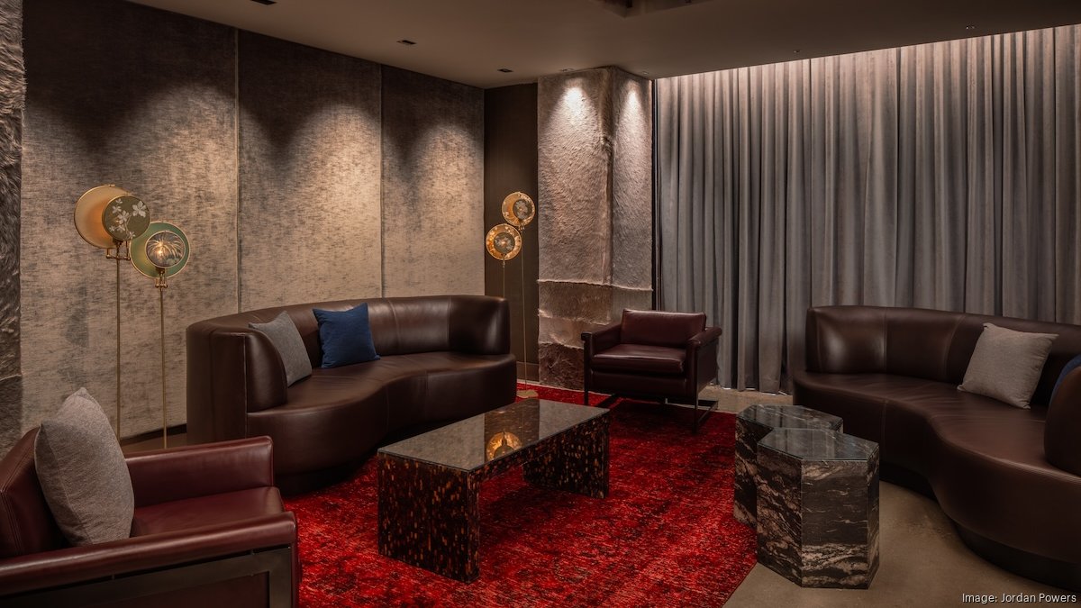 Esquire names Tiger Bar, Four Walls to 2024 Best Bars in America list ...