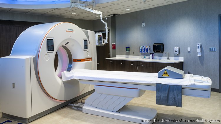 KU Health opens $90M clinic and surgery center in Olathe - Kansas City ...