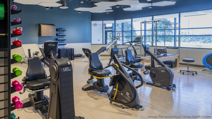 KU Health opens $90M clinic and surgery center in Olathe - Kansas City ...