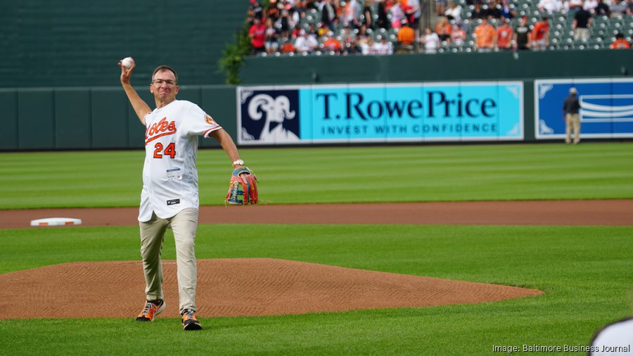 How Gable Signs made T. Rowe Price's Camden Yards scoreboard sign ...