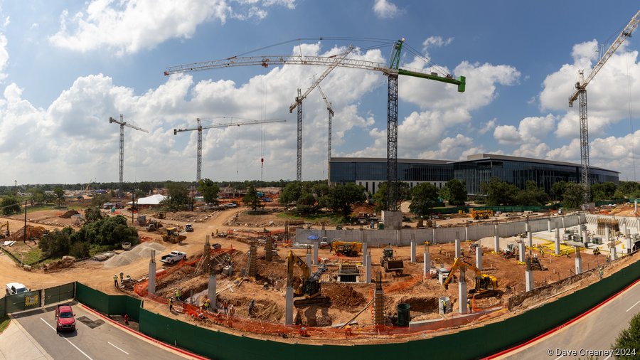 Apple expanding in Austin; Hensel Phelps leads construction - Austin ...