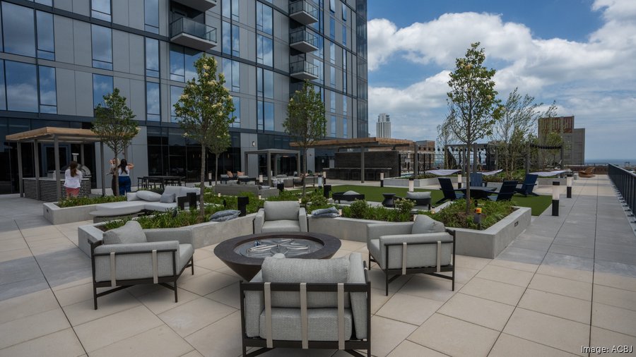 See inside Hines' new Third Water luxury apartment tower 333 Water ...