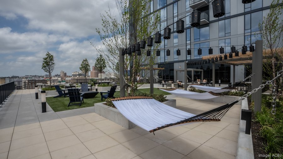 See inside Hines' new Third Water luxury apartment tower 333 Water ...