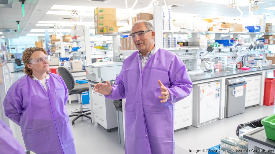 Moderna opens new, larger headquarters in Cambridge - Boston Business ...