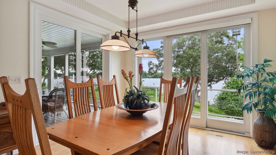 Orono home on Lake Minnetonka's North Arm Bay hits market - Minneapolis ...