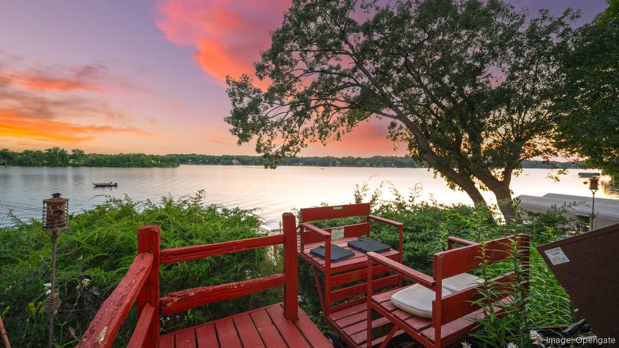 Orono home on Lake Minnetonka's North Arm Bay hits market - Minneapolis ...