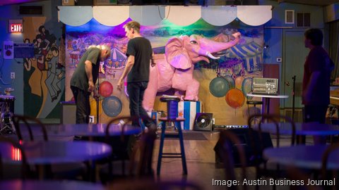 Austin icons: Carousel Lounge's secrets to lasting more than 60 years ...