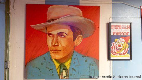 Austin icons: Carousel Lounge's secrets to lasting more than 60 years ...