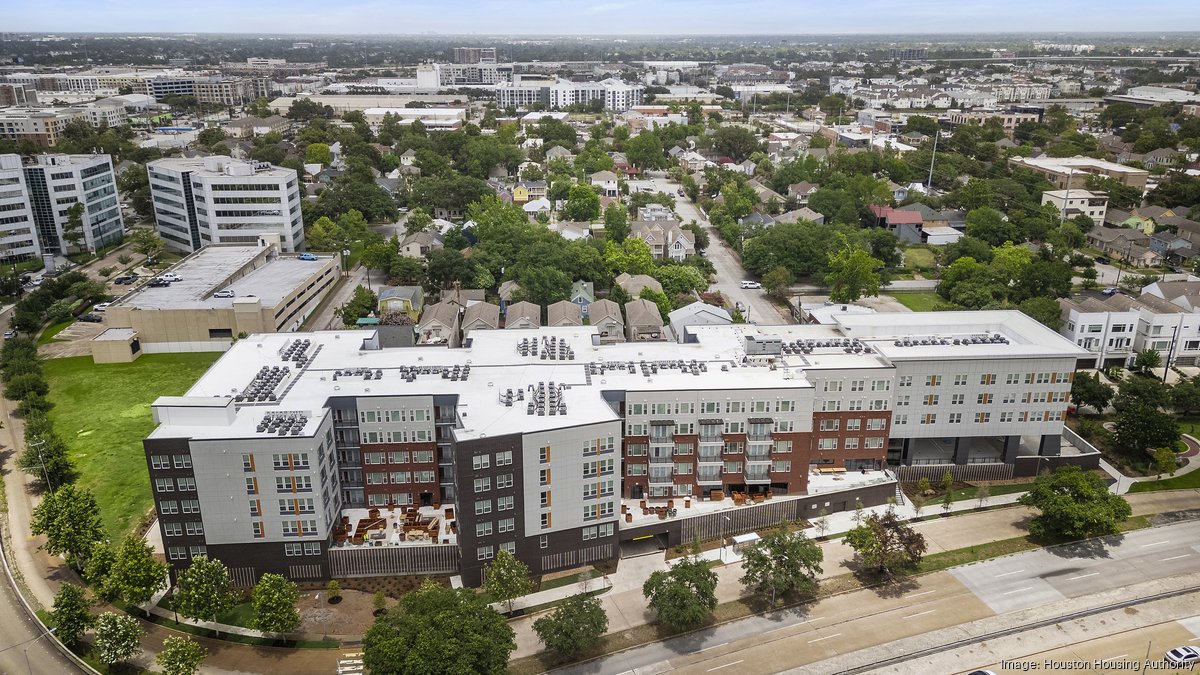 Houston Housing's 2100 Memorial senior living facility reopens ...