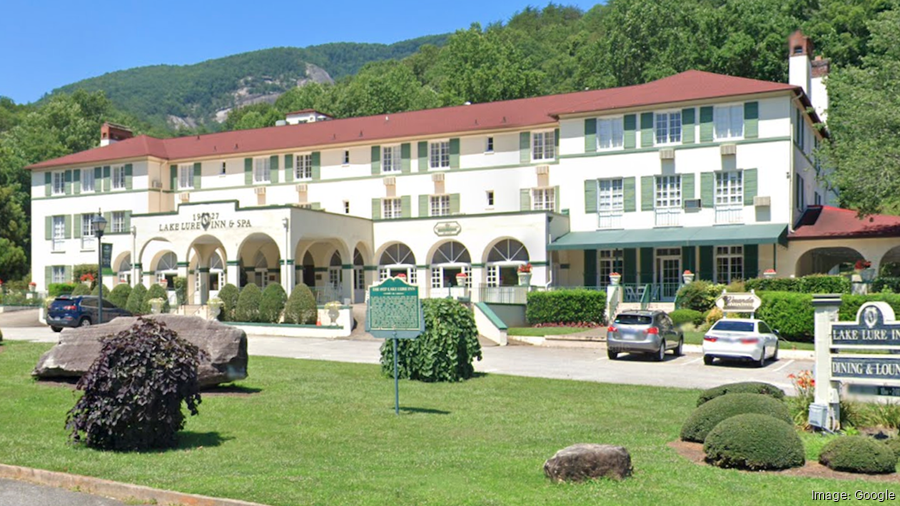 Lake Lure Inn, where 'Dirty Dancing' cast stayed, sells for millions ...