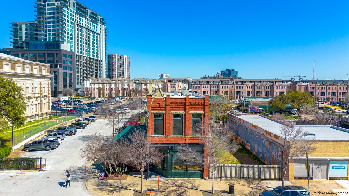 Wildcat Management sells Liberty State Bank Building in downtown Dallas ...