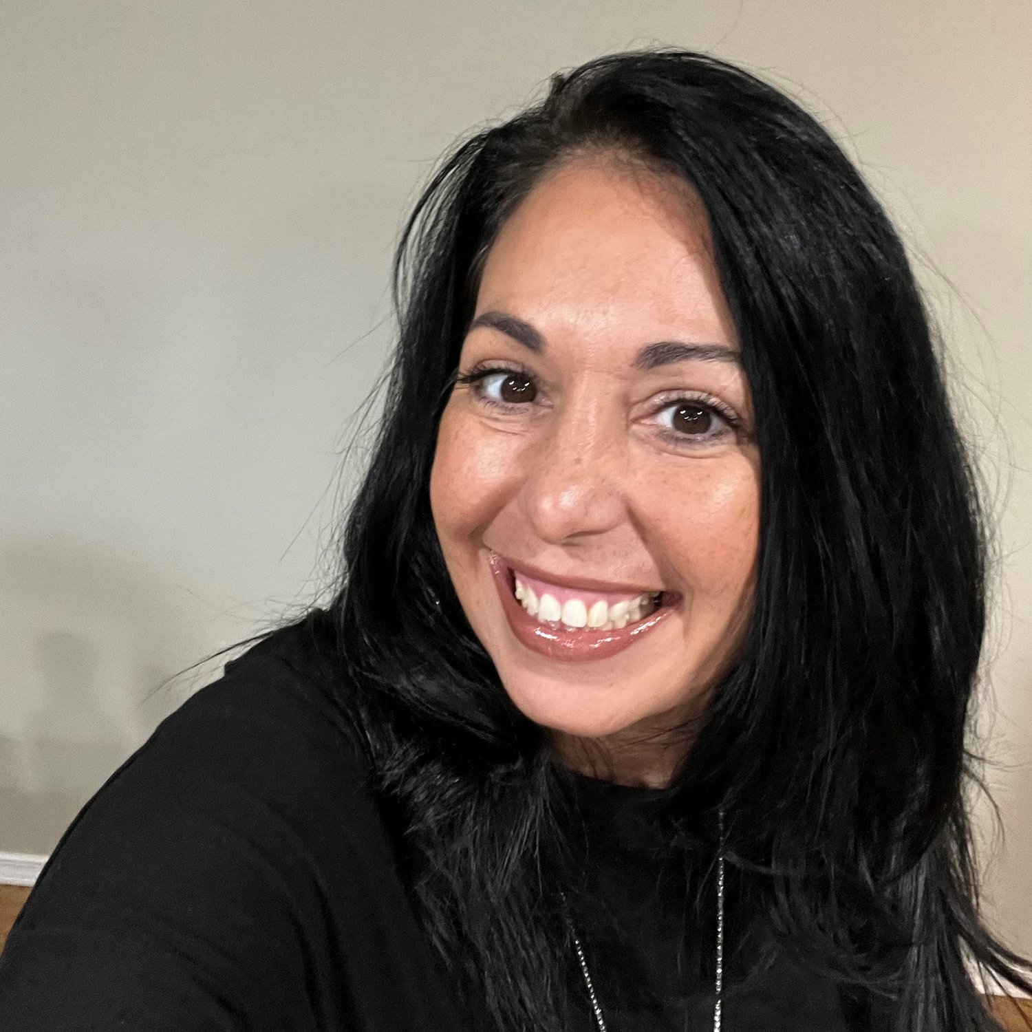 Angela Thompson's Instagram, Twitter & Facebook on IDCrawl