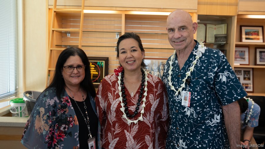 U.S. Rep. Jill Tokuda meets with JABSOM students on rural health ...
