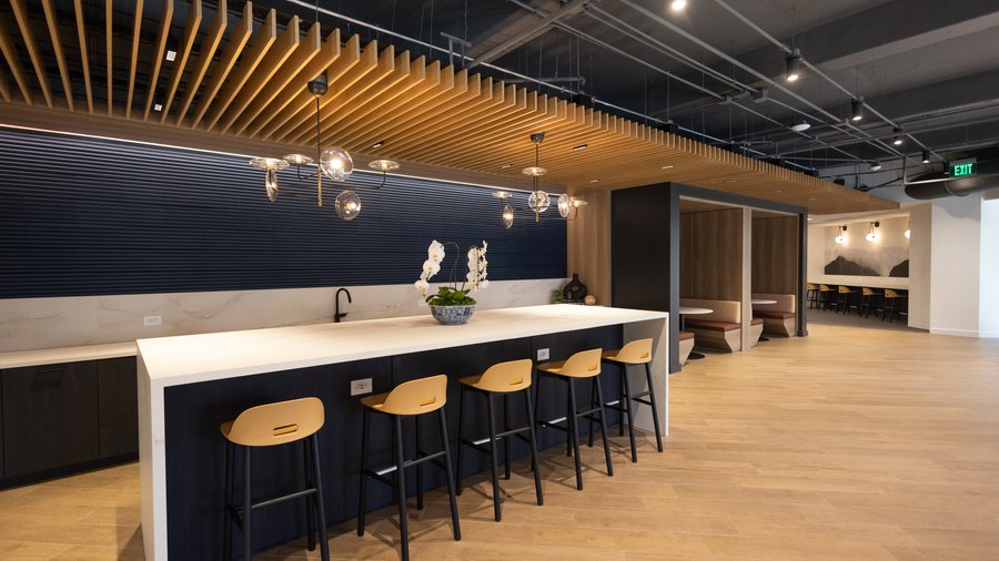 Crestlight Capital wraps $20M overhaul at Towers at SouthPark ...
