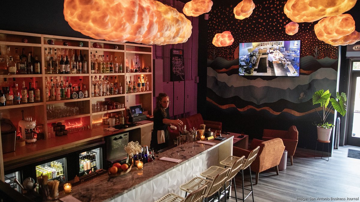 Mixtli earns Michelin Star, St. Paul Square gets farmers market - San ...