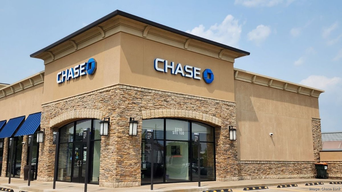 Chase Bank plans third Wichita branch near NewMarket Square - Wichita Business Journal