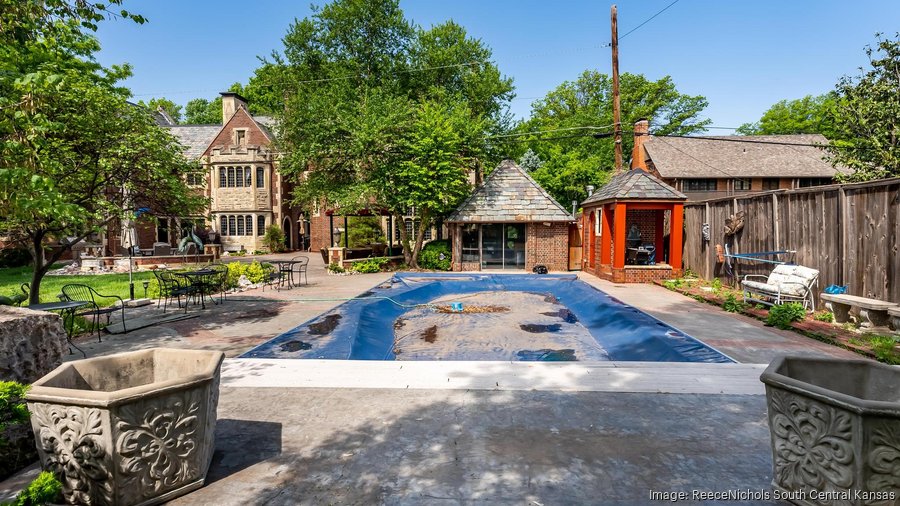 Wichita College Hill home with rich history up for auction - Wichita ...