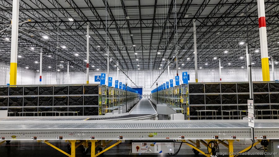 Distribution Center Bilder Amazon Opens Major New Distribution Center