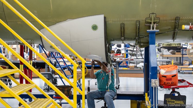 Textron Aviation strike hits Week 2 with no talks scheduled - Wichita ...