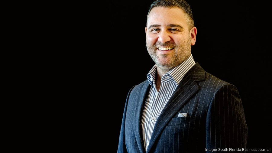 Misha Ezratti on the importance of working as a team in business ...