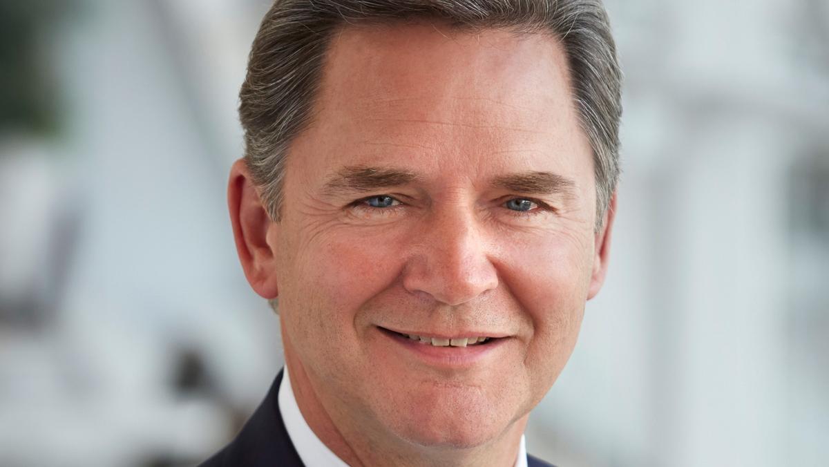 Pay tops $60 million for 5 top Edward Jones execs - St. Louis Business ...