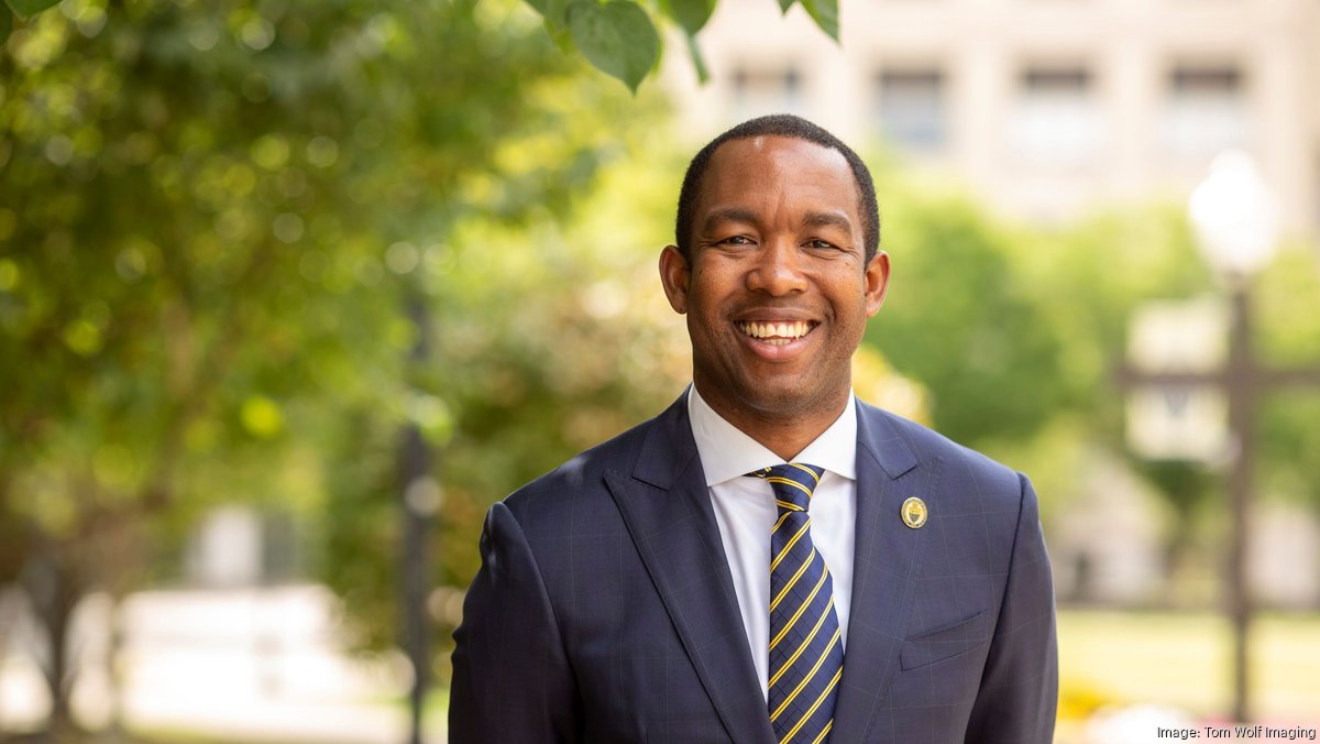 Canisius University President Steve Stoute takes leave of absence ...