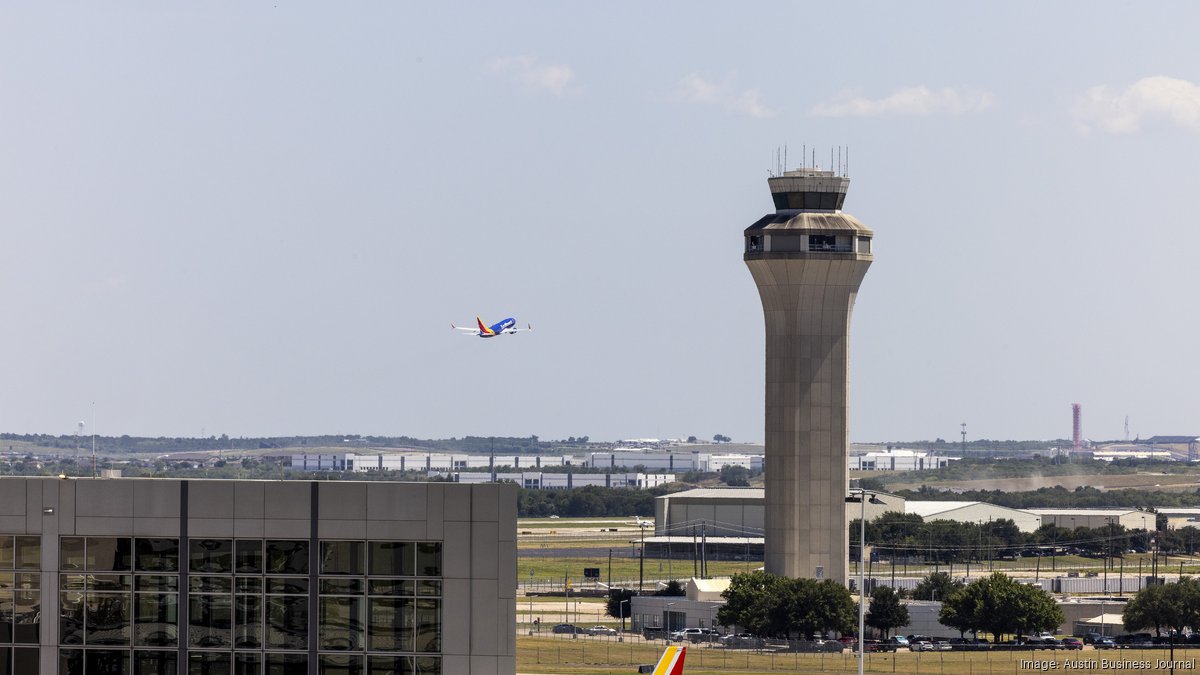 Austin airport expansion finds more funding - Austin Business Journal
