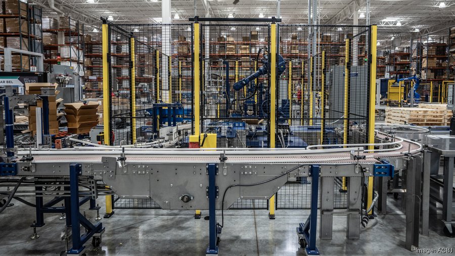 Why Uline keeps building — and hiring — in Kenosha County - Milwaukee ...
