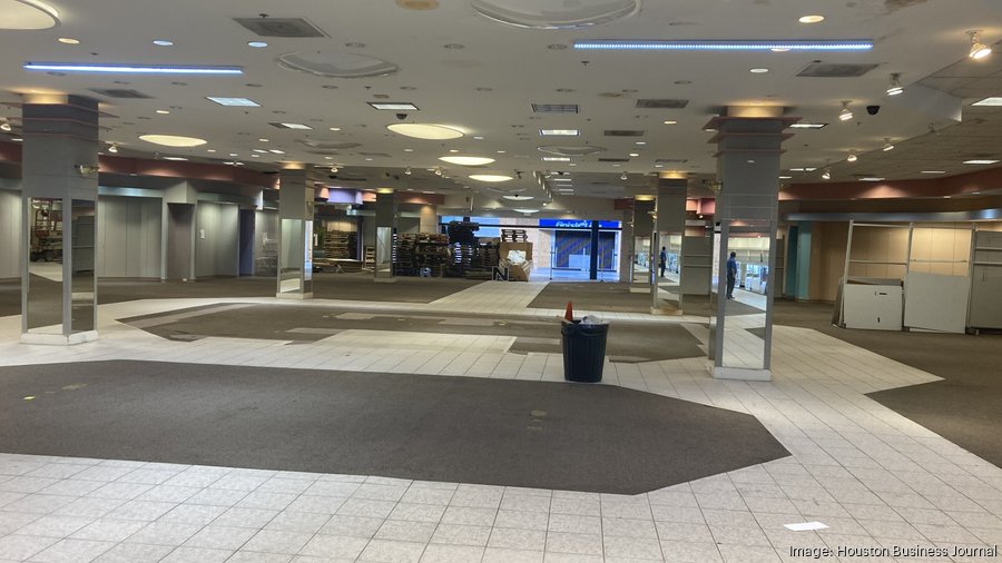 Greenspoint Mall retailers to reopen in former Palais Royal space ...