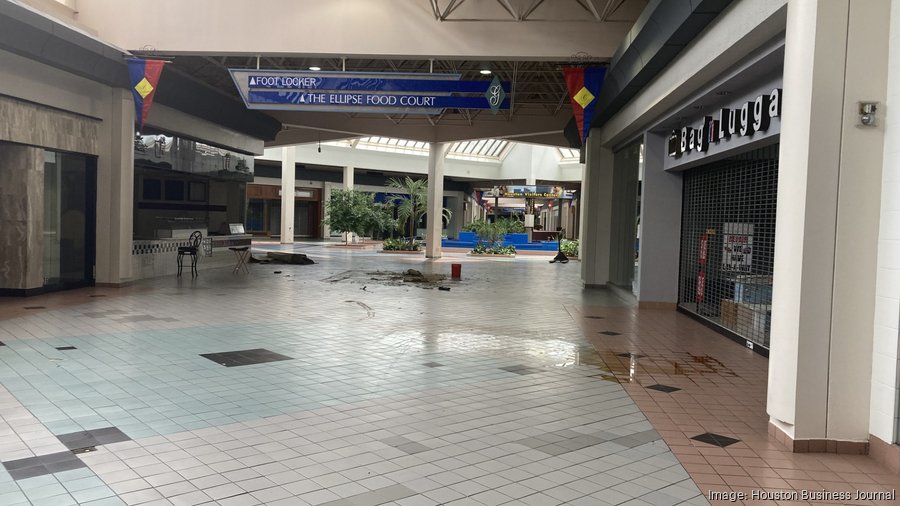 Greenspoint Mall retailers to reopen in former Palais Royal space ...