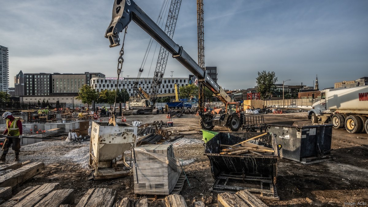 Milwaukee Public Museum construction in Milwaukee hits milestone with ...