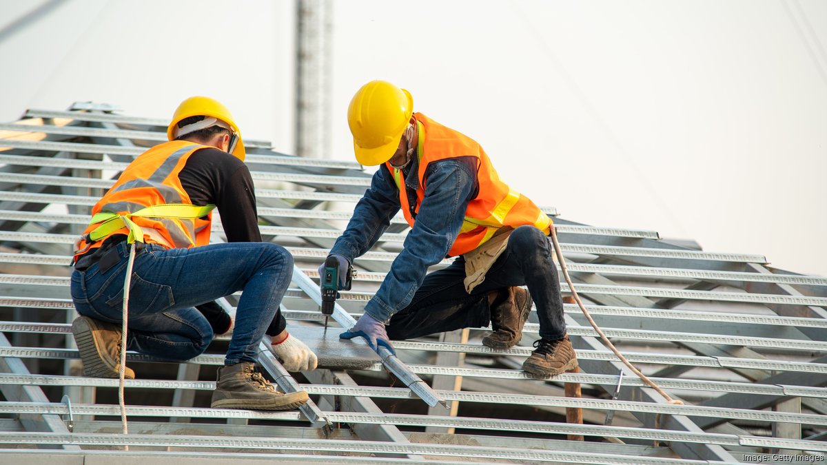Florida roofers wary of lower workers' comp rates - Tampa Bay Business ...