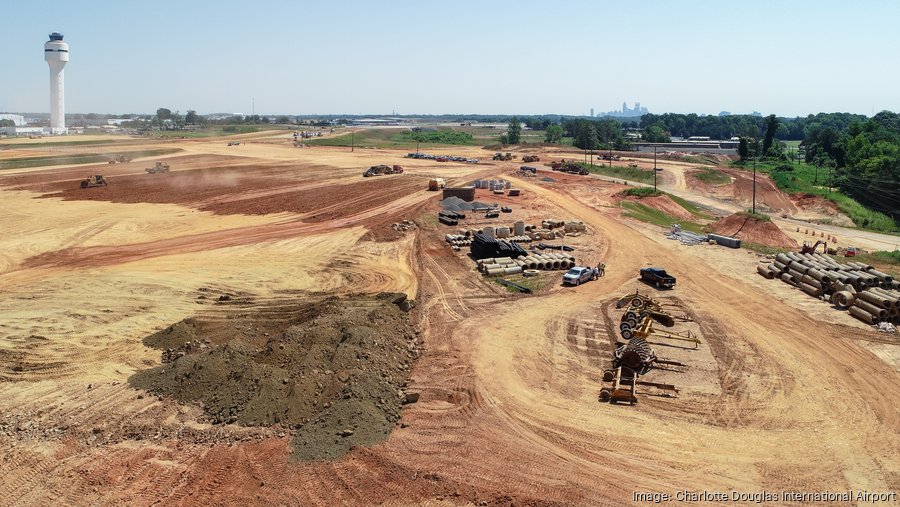 Airport runway project at CLT gets $290M boost from FAA - Charlotte ...