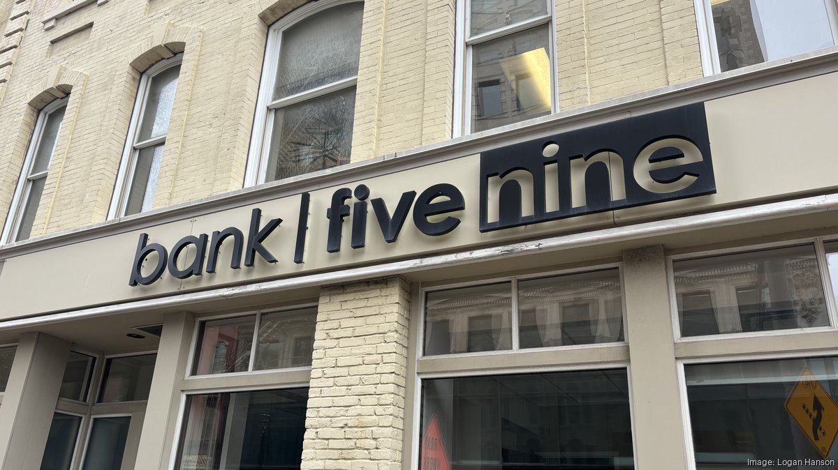 Milwaukee-area's largest banks largely remain the same in 2024, though ...