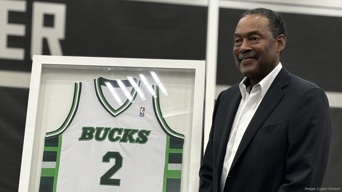 Junior Bridgeman, Milwaukee Bucks legend and co-owner, dies at 71 ...