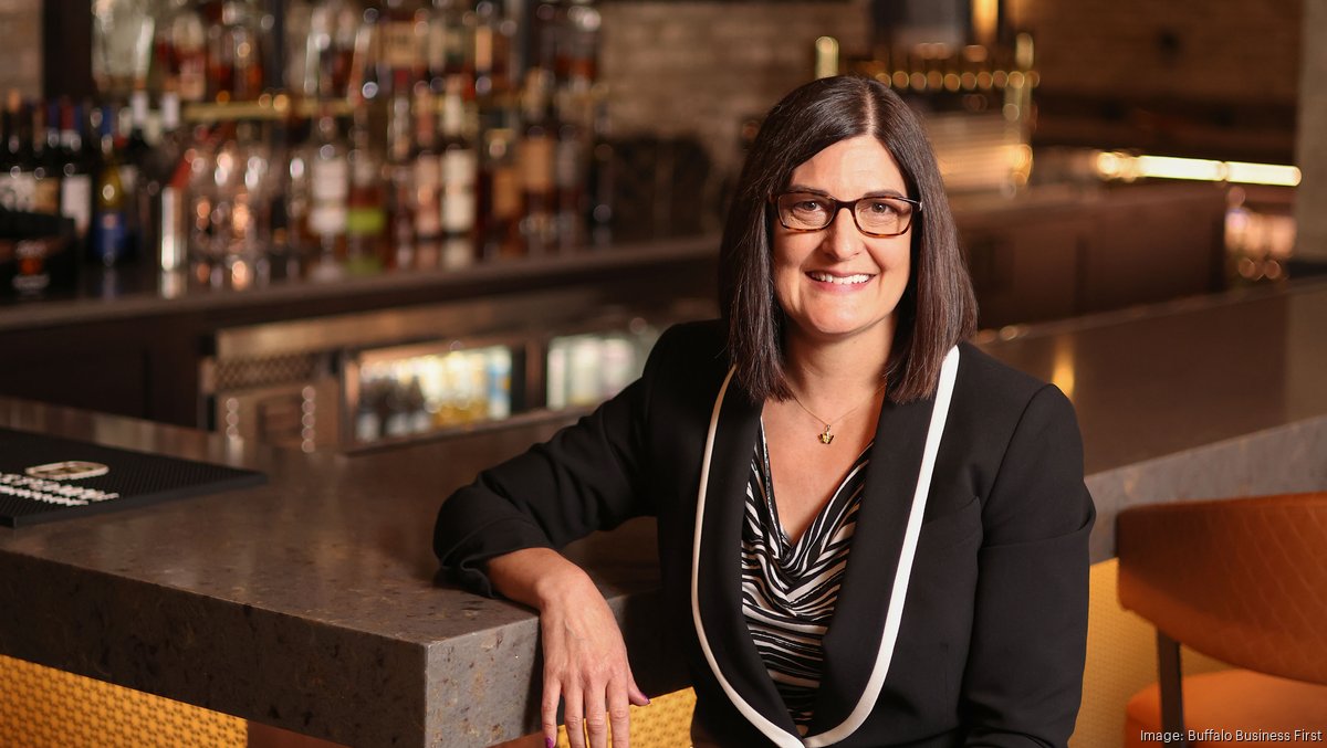 Brenda Dysinger of Seneca Gaming wins a C-Level Award from Buffalo ...