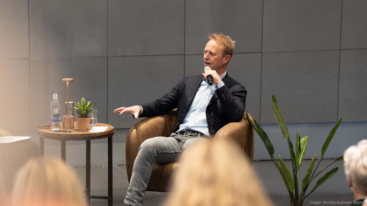 LLC backed by Koch receives building permit for Jabara Airport hangar ...