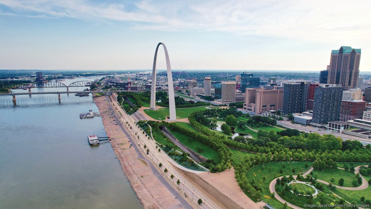 St. Louis CEO sentiment rises in second quarter - St. Louis Business ...