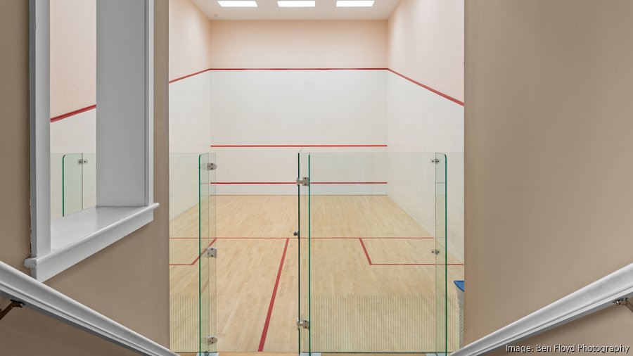 Chase Lenfest's Gladwyne home with indoor squash court lists for $5.45M ...