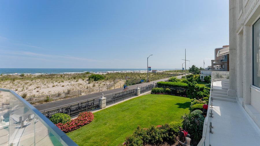 Jersey Shore mansion in Ventnor built by Tabas family asks $13.9M ...