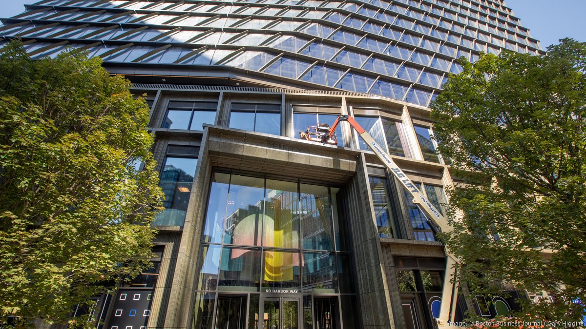 Amazon to move into Seaport tower in 2027 - Boston Business Journal