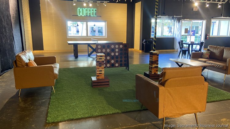 5 things: Late Mouse Lounge opens in Folsom outlets - Sacramento ...