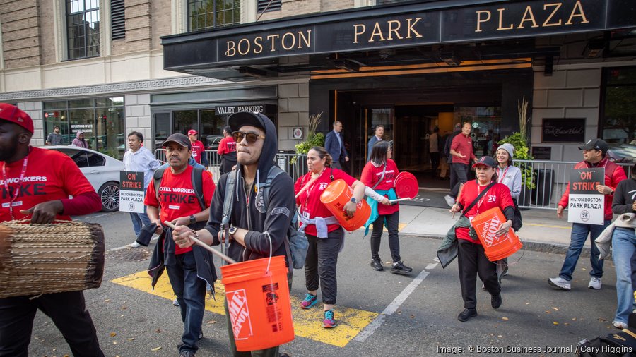 Strikes continue at Boston Hilton Park Plaza and airport hotels ...