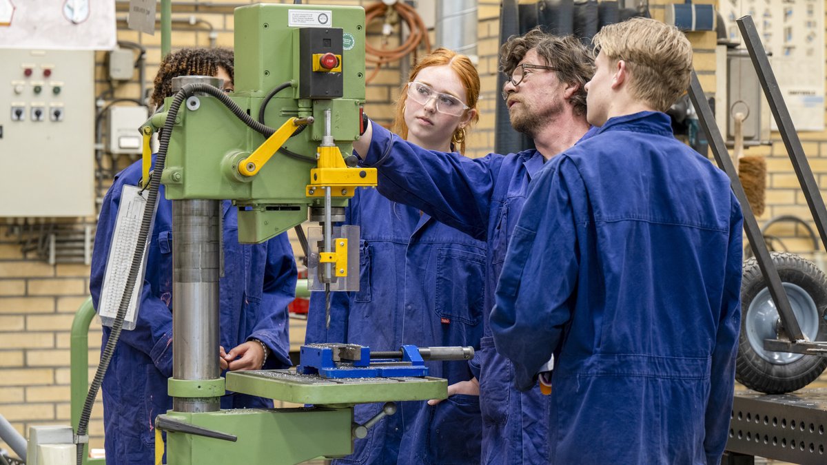 Manufacturing the future: How MCCCD is training Arizona’s workforce ...