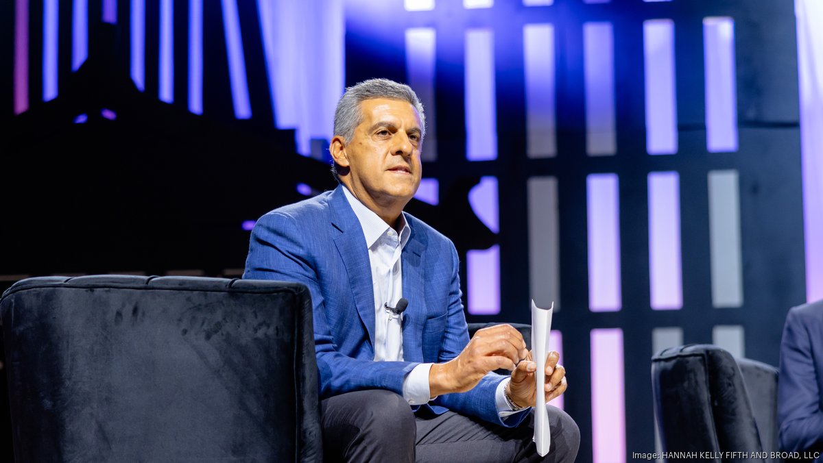 HCA Healthcare's Sam Hazen: No plans to step down as CEO - Nashville ...