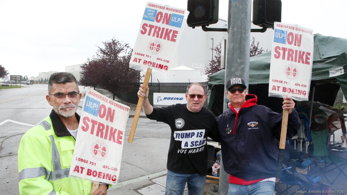 Boeing strike to continue as machinists reject new contract - St. Louis ...