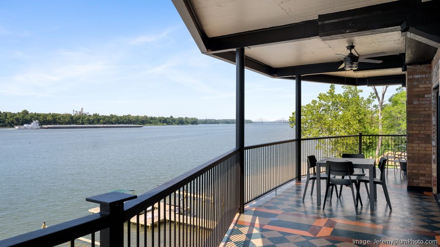 See inside this renovated riverfront property (PHOTOS) - Louisville ...