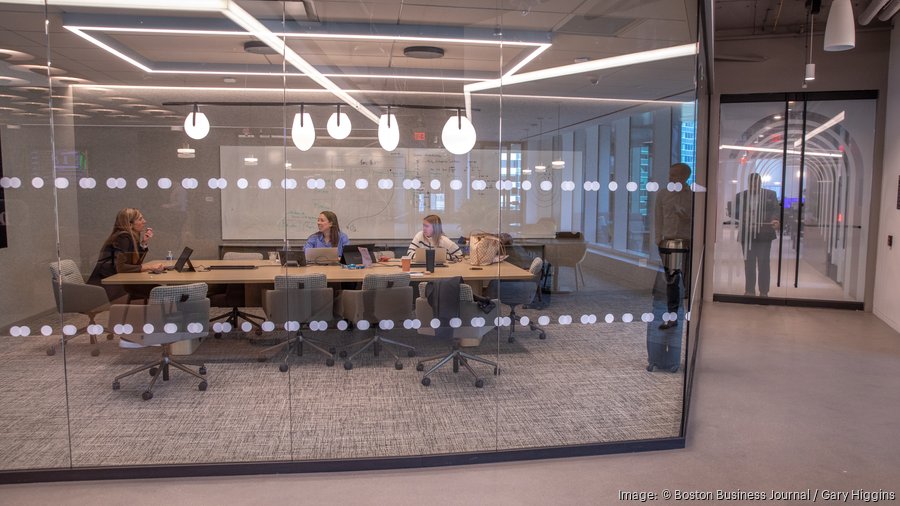 Deloitte moves into Winthrop Center - Boston Business Journal